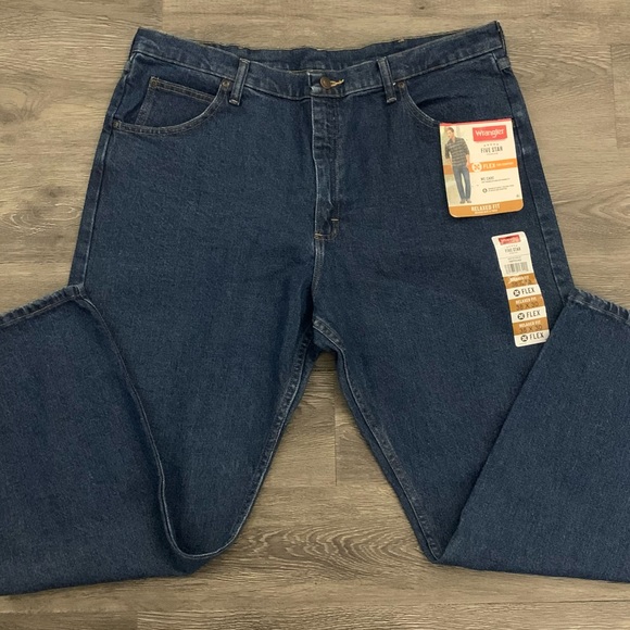 Wrangler | Jeans | Wrangler Five Star Flex Relaxed Fit Jeans | Poshmark